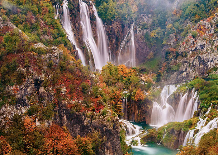 9 Places for the Ultimate Romantic Autumn Getaway | KAYAK