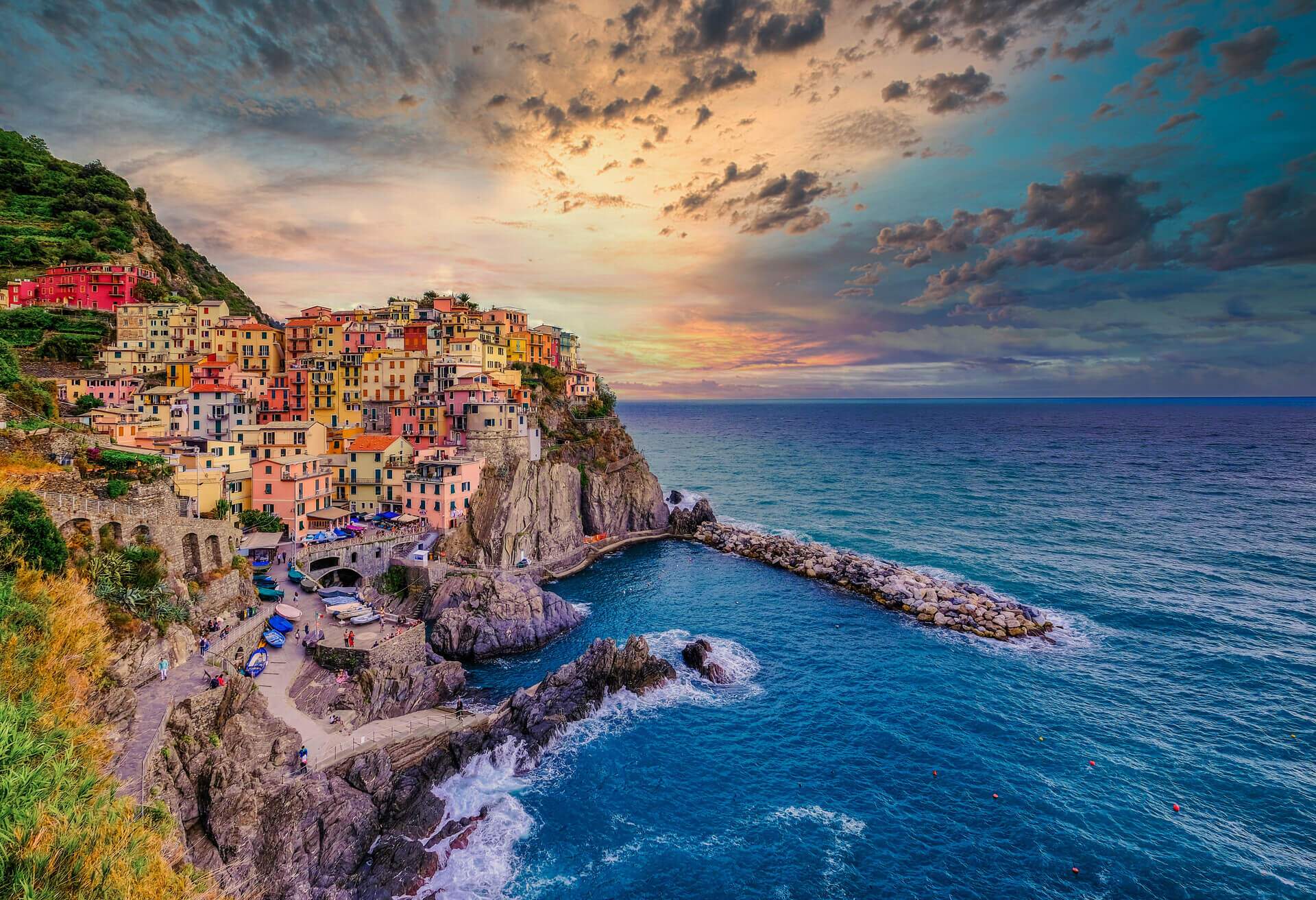 Explore the best beaches in Italy for all tastes | KAYAK