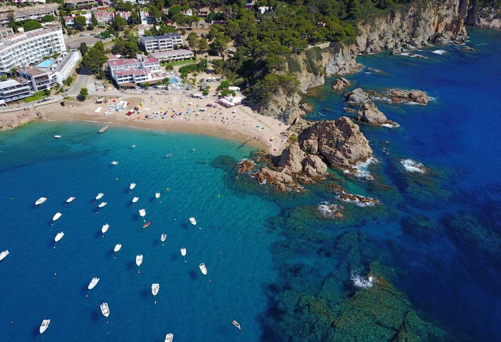 Finding the best beaches in Spain: region by region | KAYAK