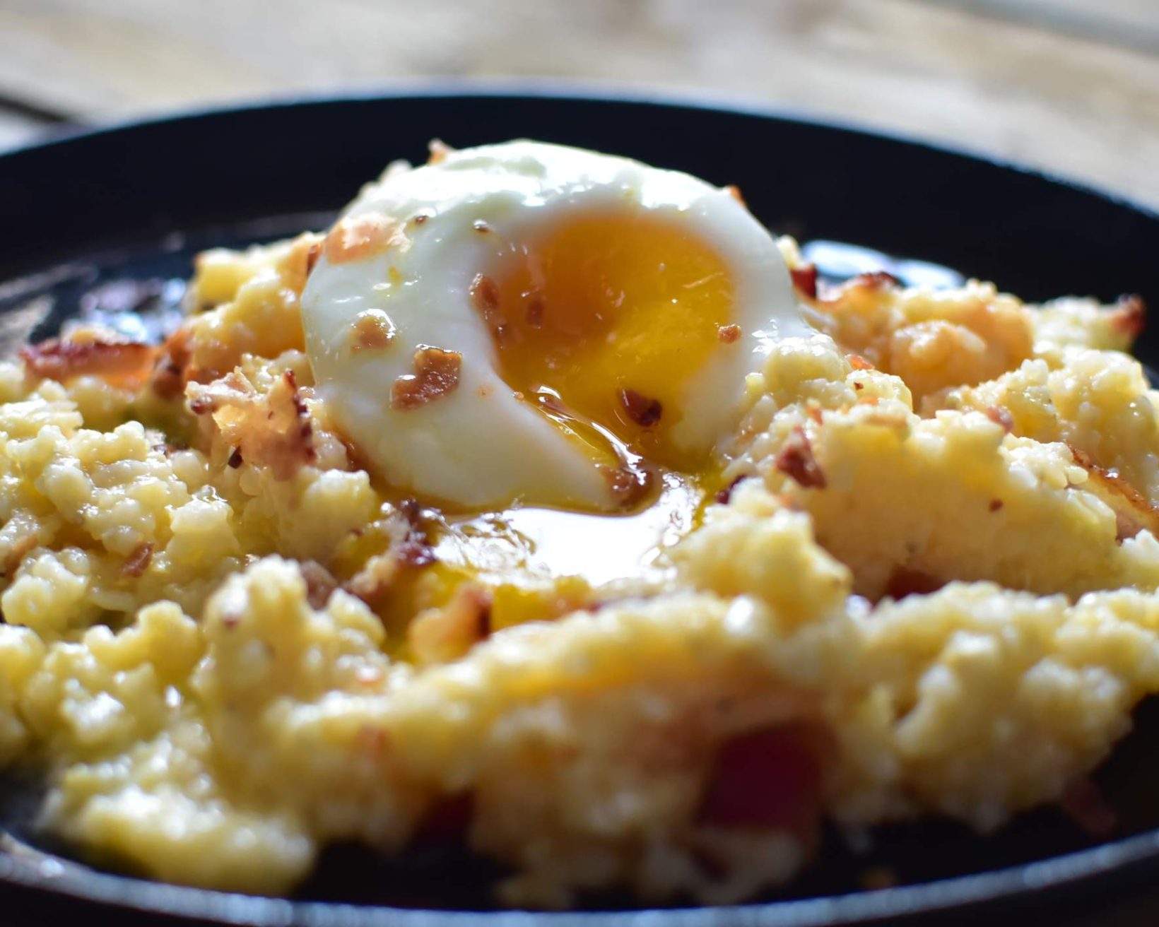 Take a bite of the traditional American breakfast | KAYAK