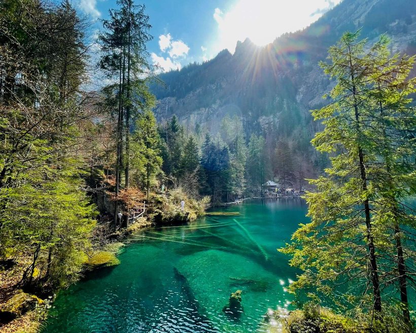 Explore the beauty of some of the best lakes in Switzerland | KAYAK