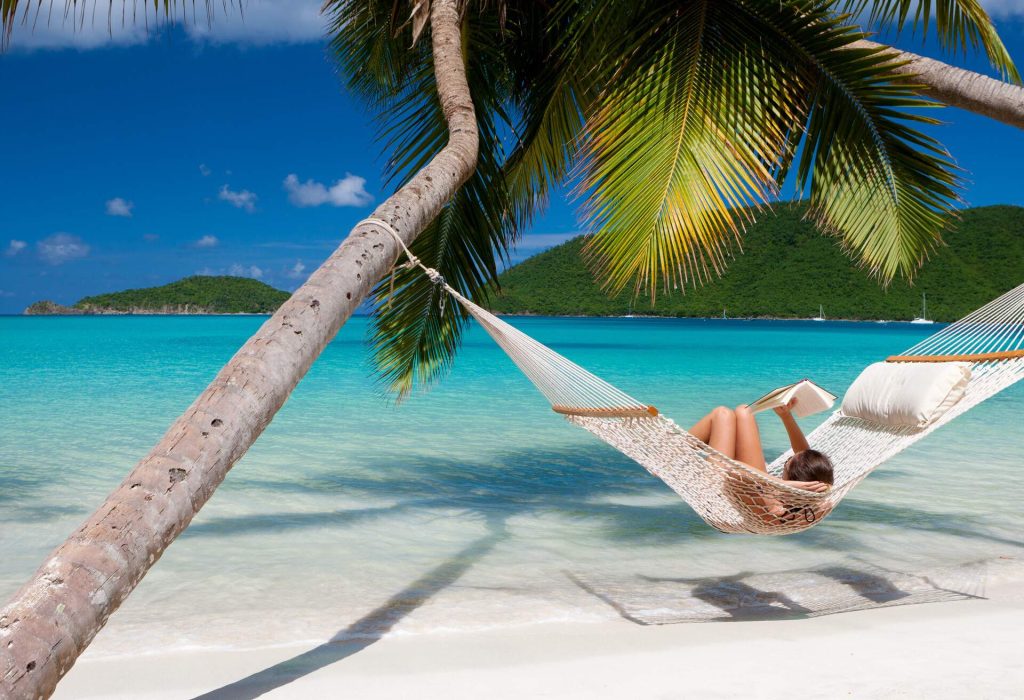 Where is it hot in september? 10 best destinations | KAYAK