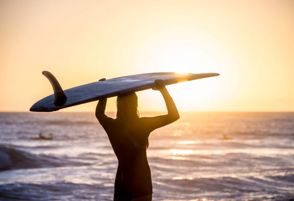 Explore different places where it is hot in October worldwide | KAYAK