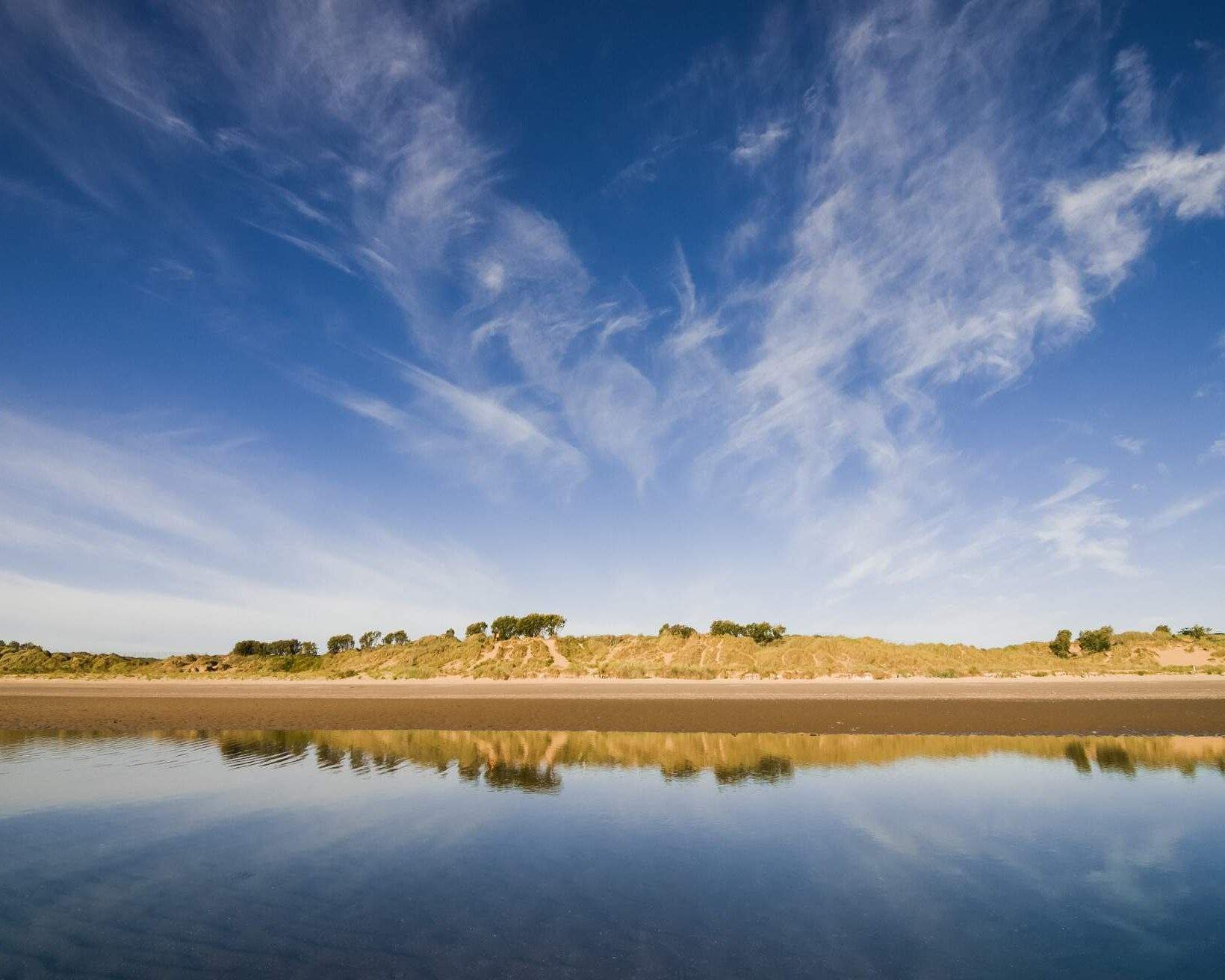 Make the most of your trip with the best beaches in Ireland | KAYAK