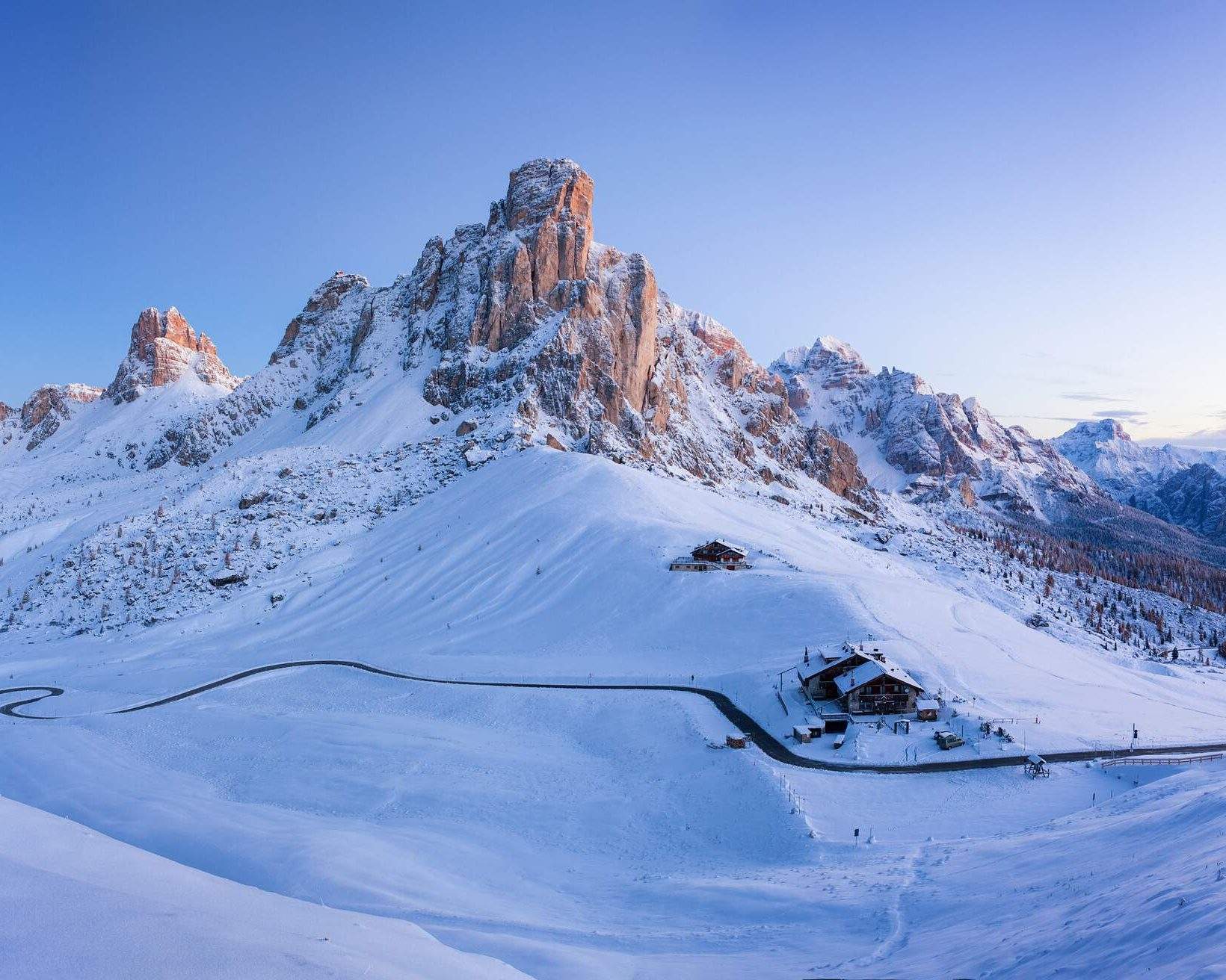 Get ready to hit the slopes at the best ski resorts in Italy | KAYAK