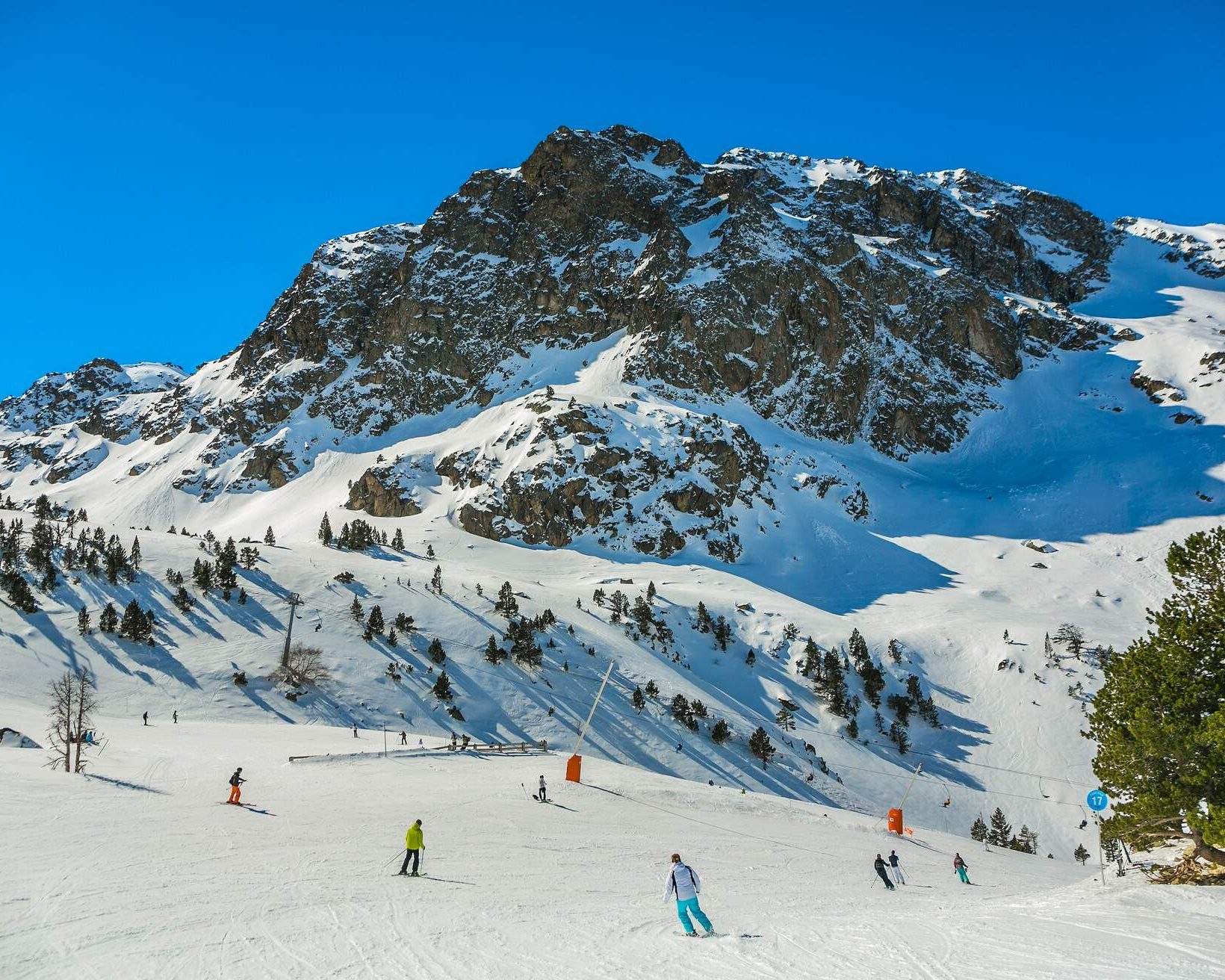 Fall in love with some of the best ski resorts in France | KAYAK