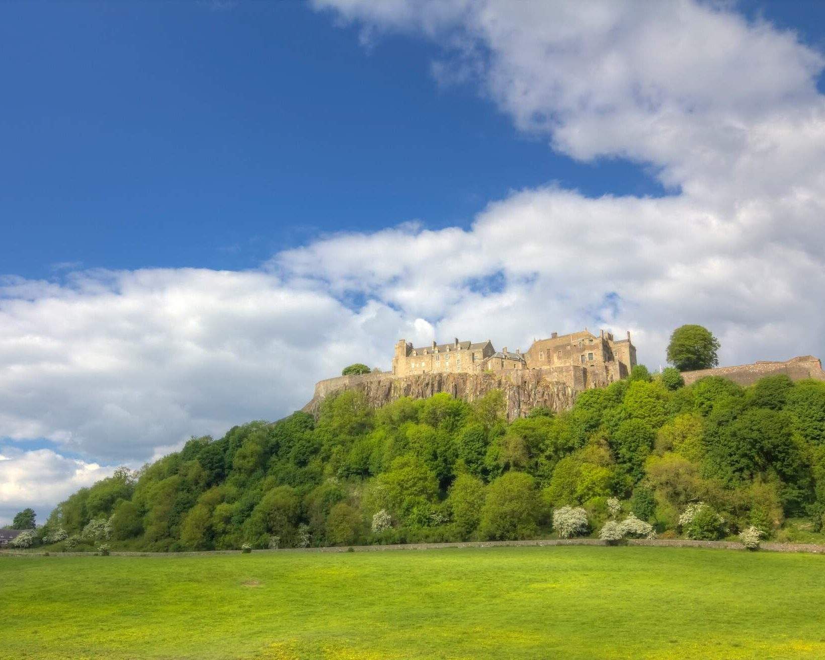 13 best castles in the UK you should visit at least once | KAYAK