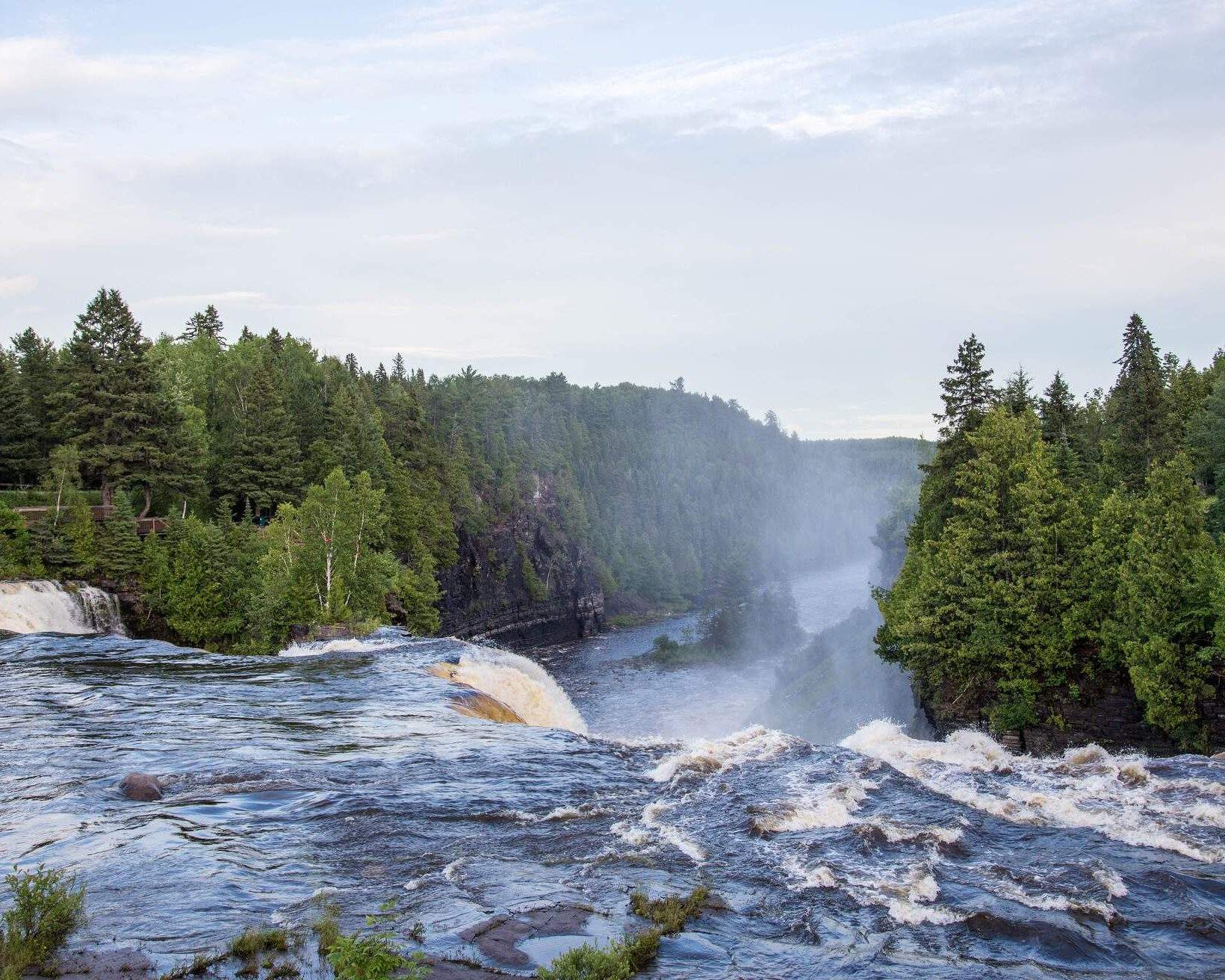 Marvel at the most treasured waterfalls in Canada | KAYAK
