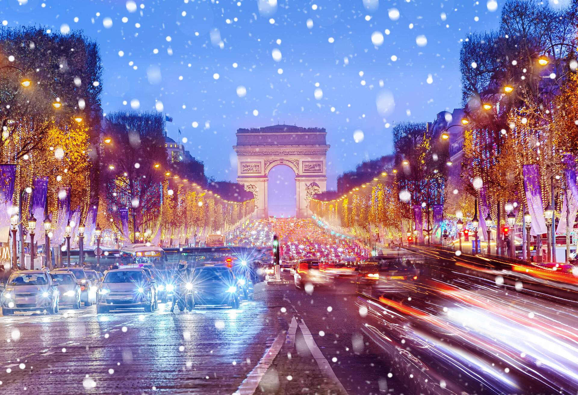 Paris at Christmas: unwrapping the thrills and magic | KAYAK