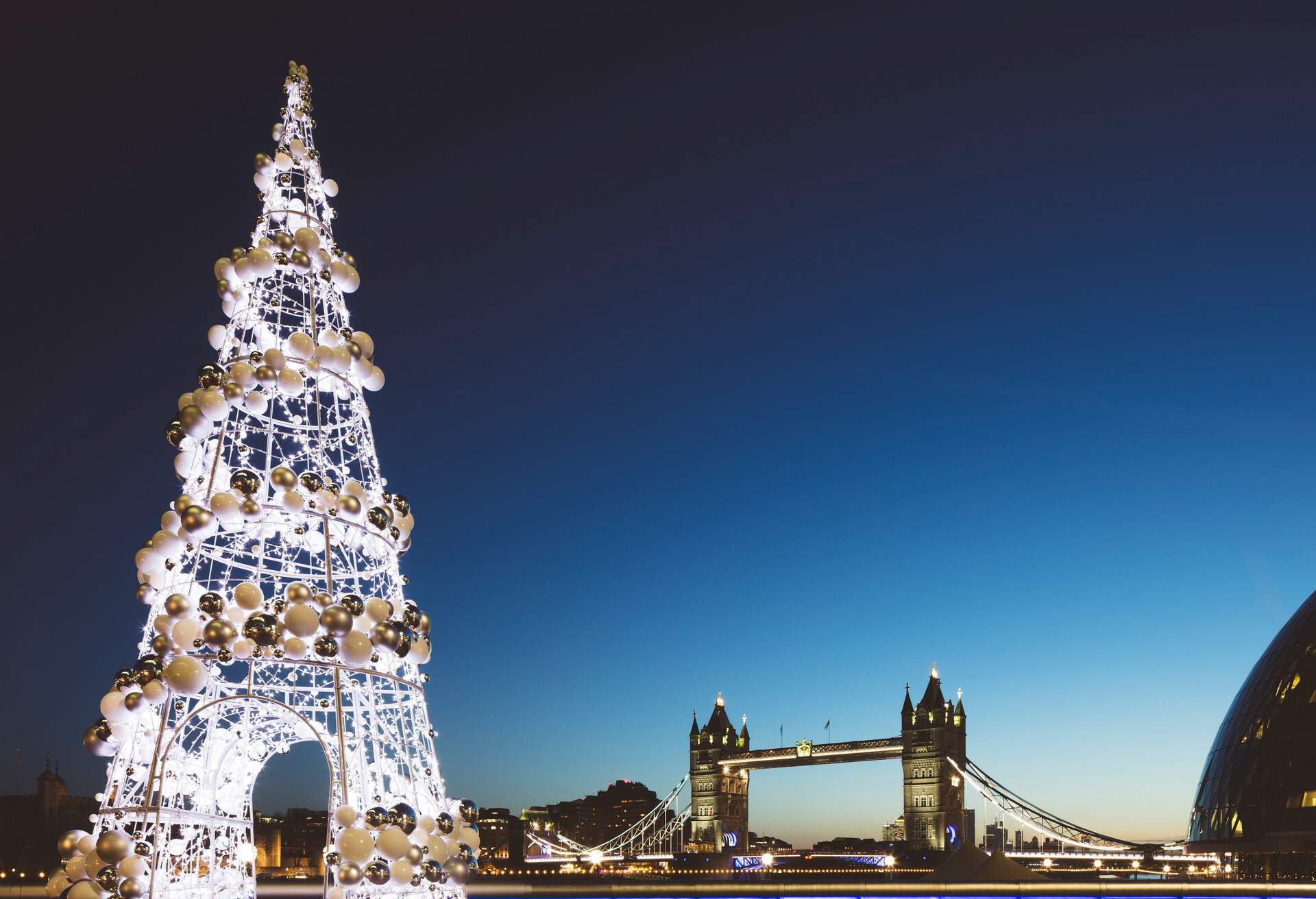 London in winter has a special magic all of its own | KAYAK