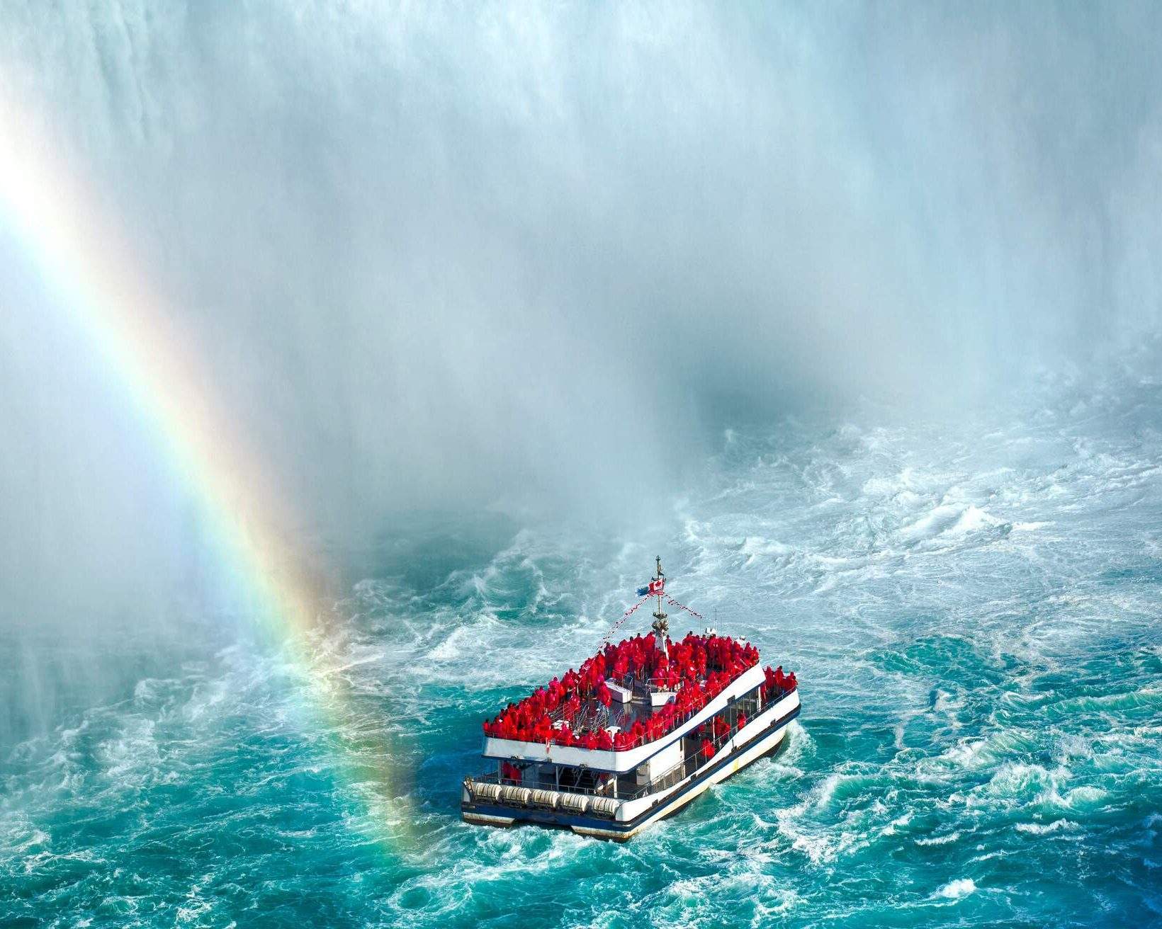 Marvel at the most treasured waterfalls in Canada | KAYAK