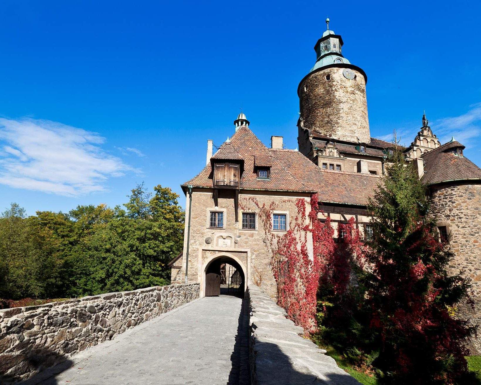 Get a glimpse into the past at the best castles in Poland | KAYAK