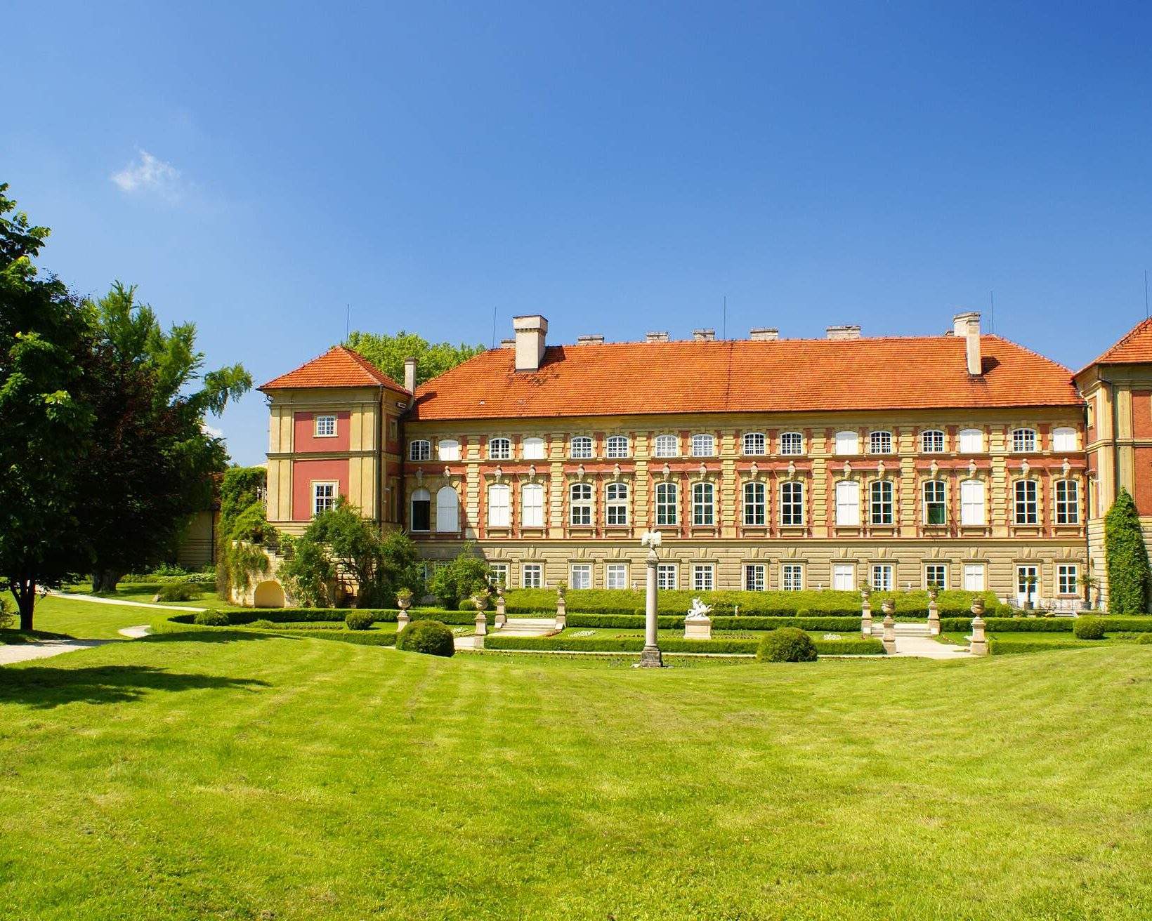 Get a glimpse into the past at the best castles in Poland | KAYAK