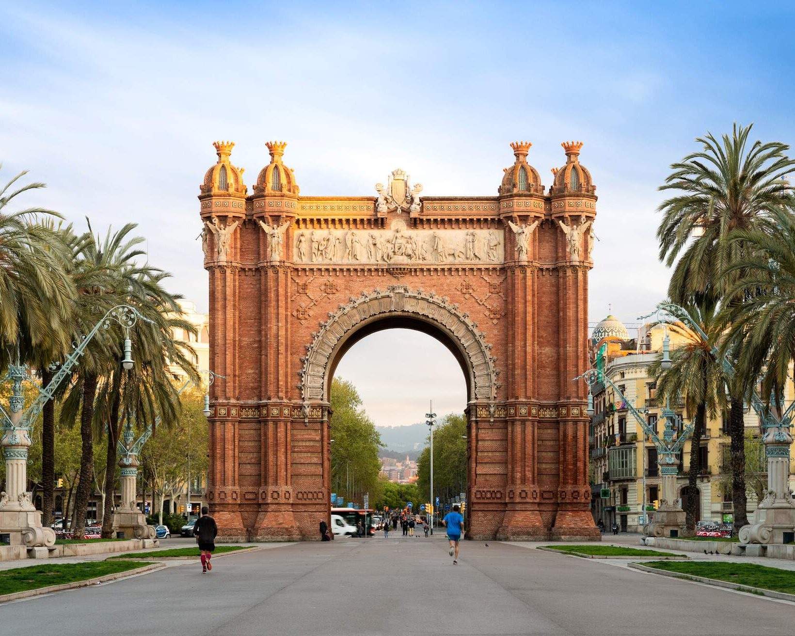 Digging into the intriguingly famous buildings in Barcelona | KAYAK