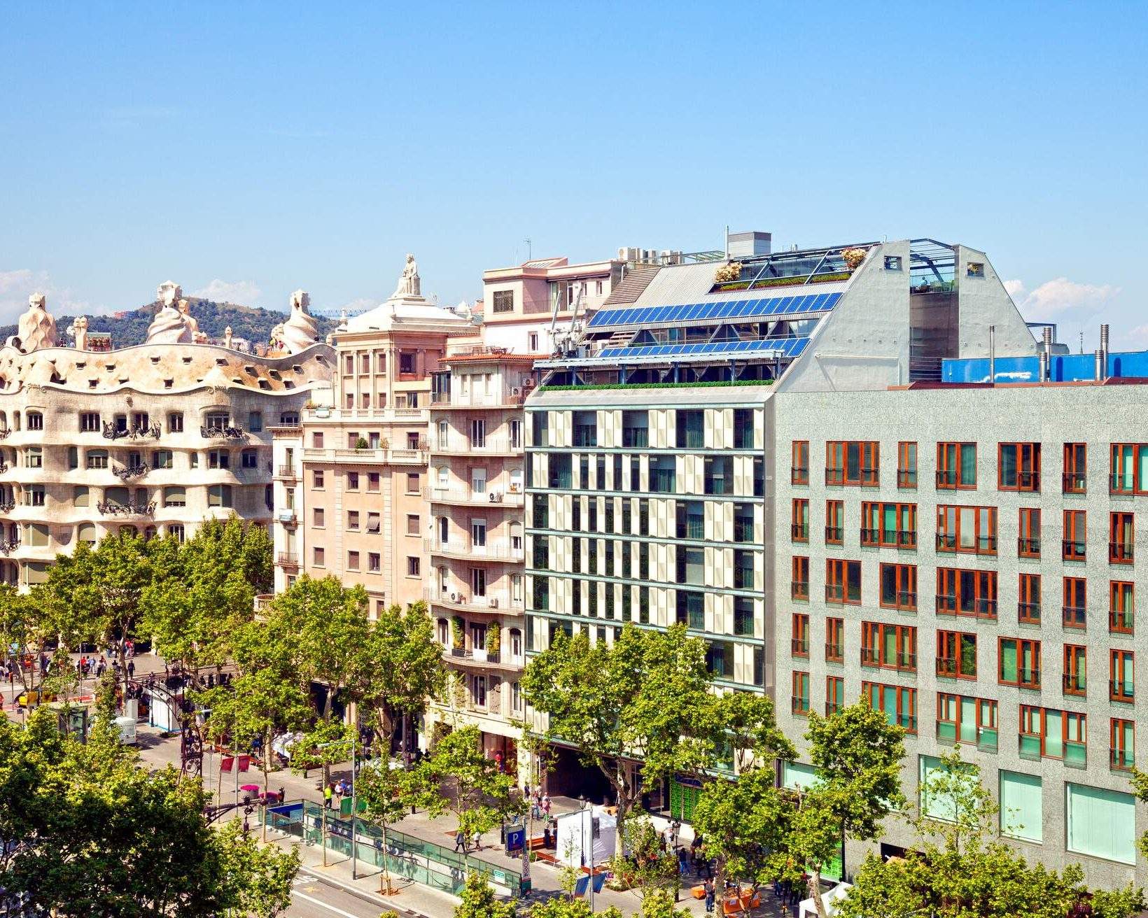 Digging into the intriguingly famous buildings in Barcelona | KAYAK