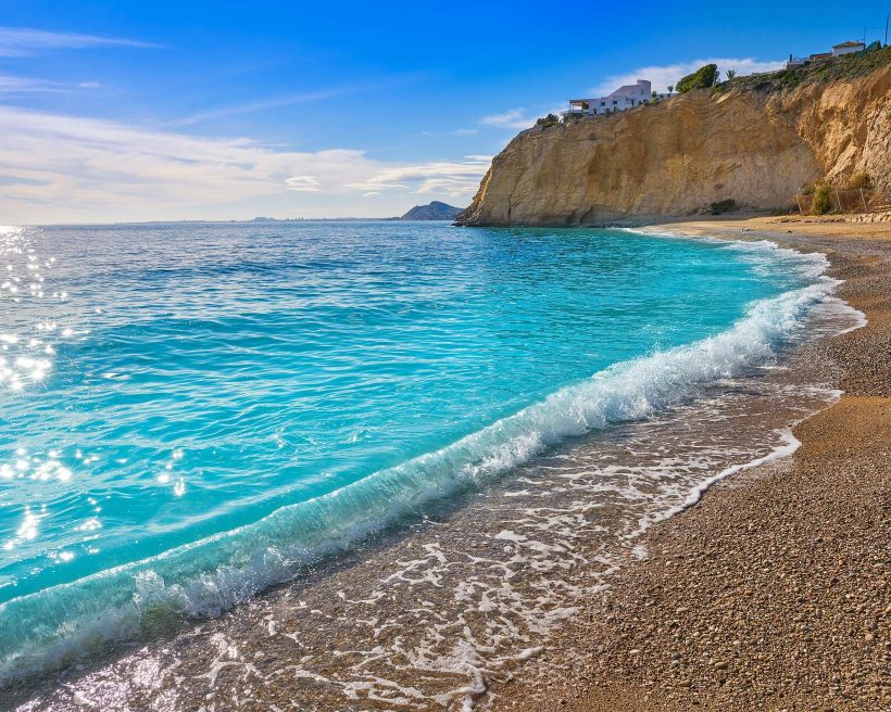 Uncover some of the most beautiful Alicante beaches | KAYAK