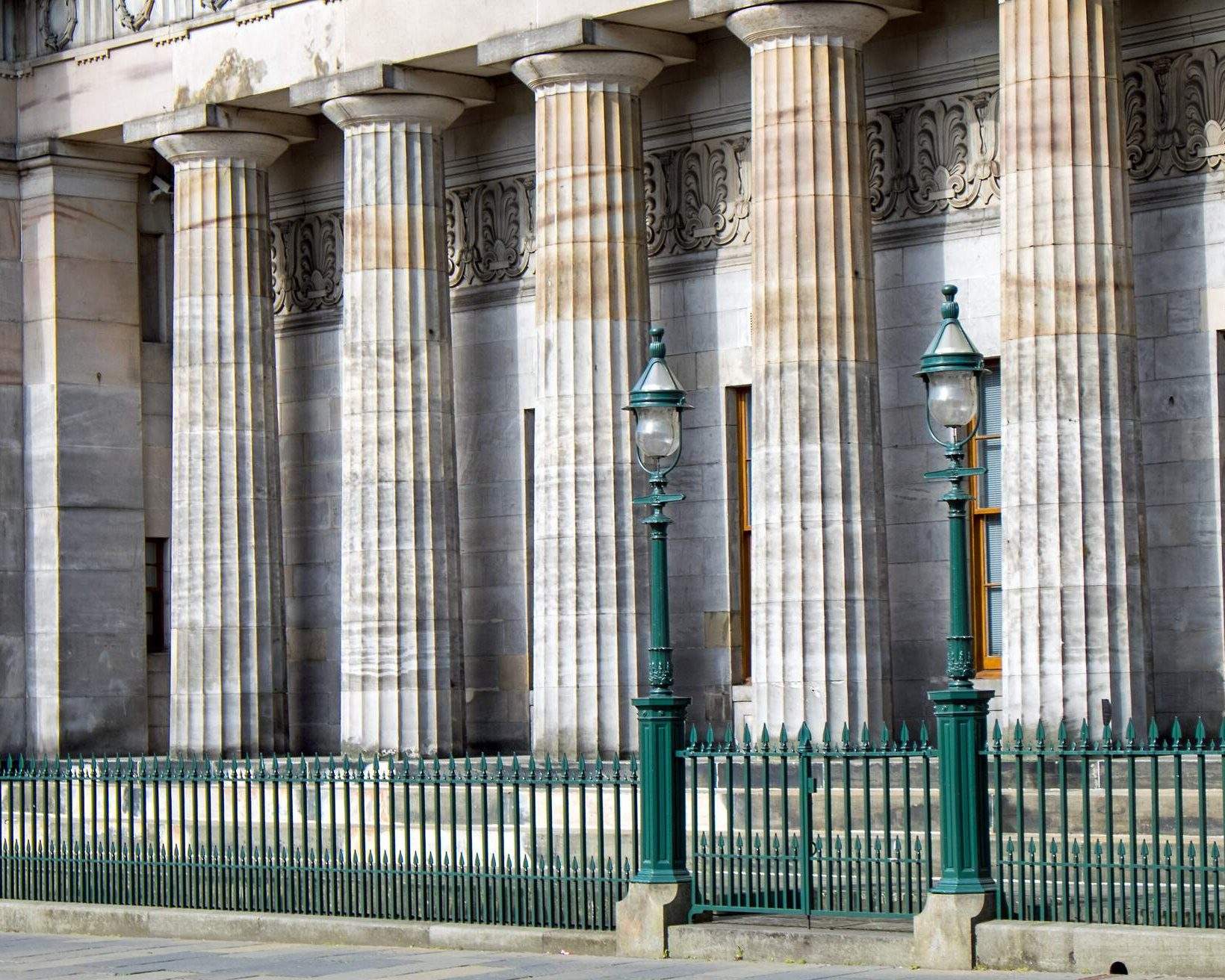 Gems that make the architecture in Edinburgh intriguing | KAYAK