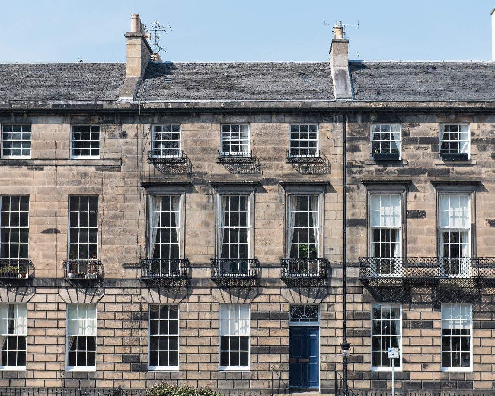 Gems that make the architecture in Edinburgh intriguing | KAYAK