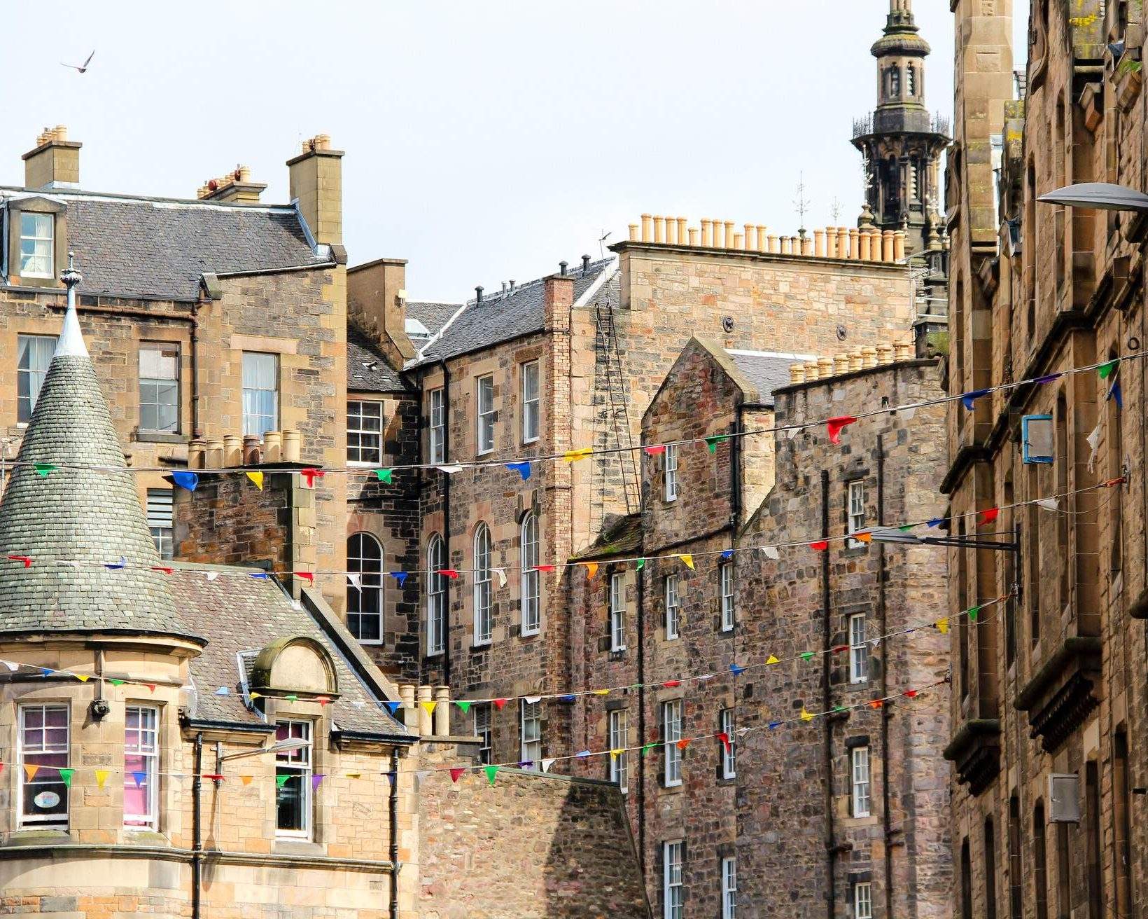 Gay in Edinburgh: The all-in-one guide for LGBTQ travellers | KAYAK