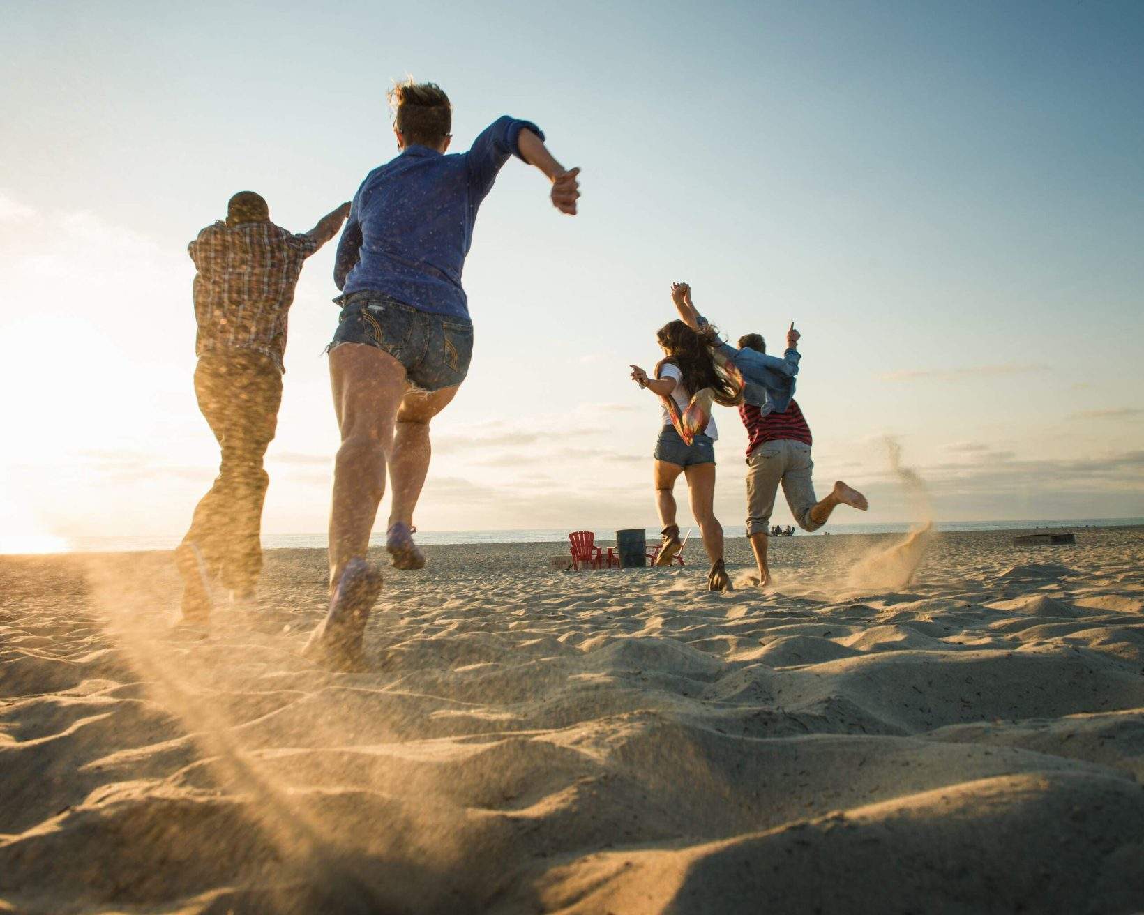 Where is hot in April 2025: the 10 best destinations | KAYAK