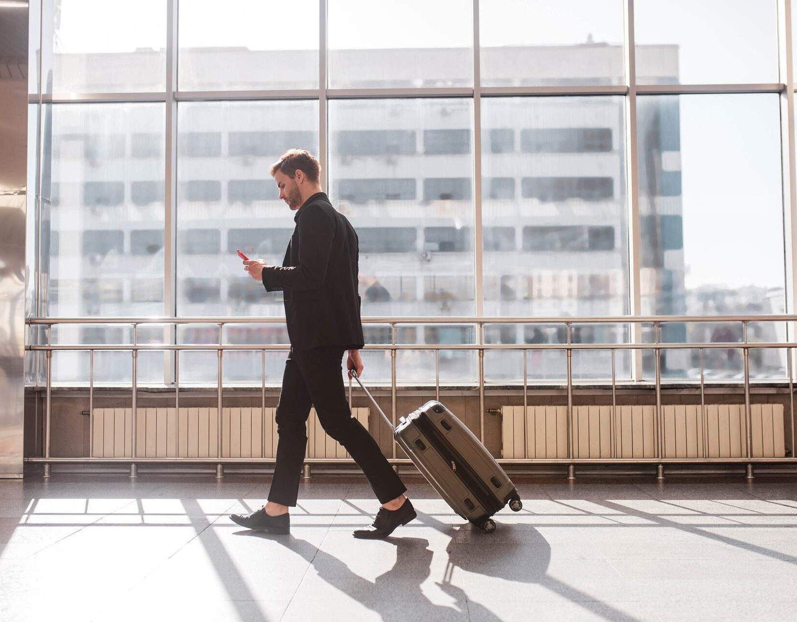 Everything you need to know about layovers and stopovers | KAYAK