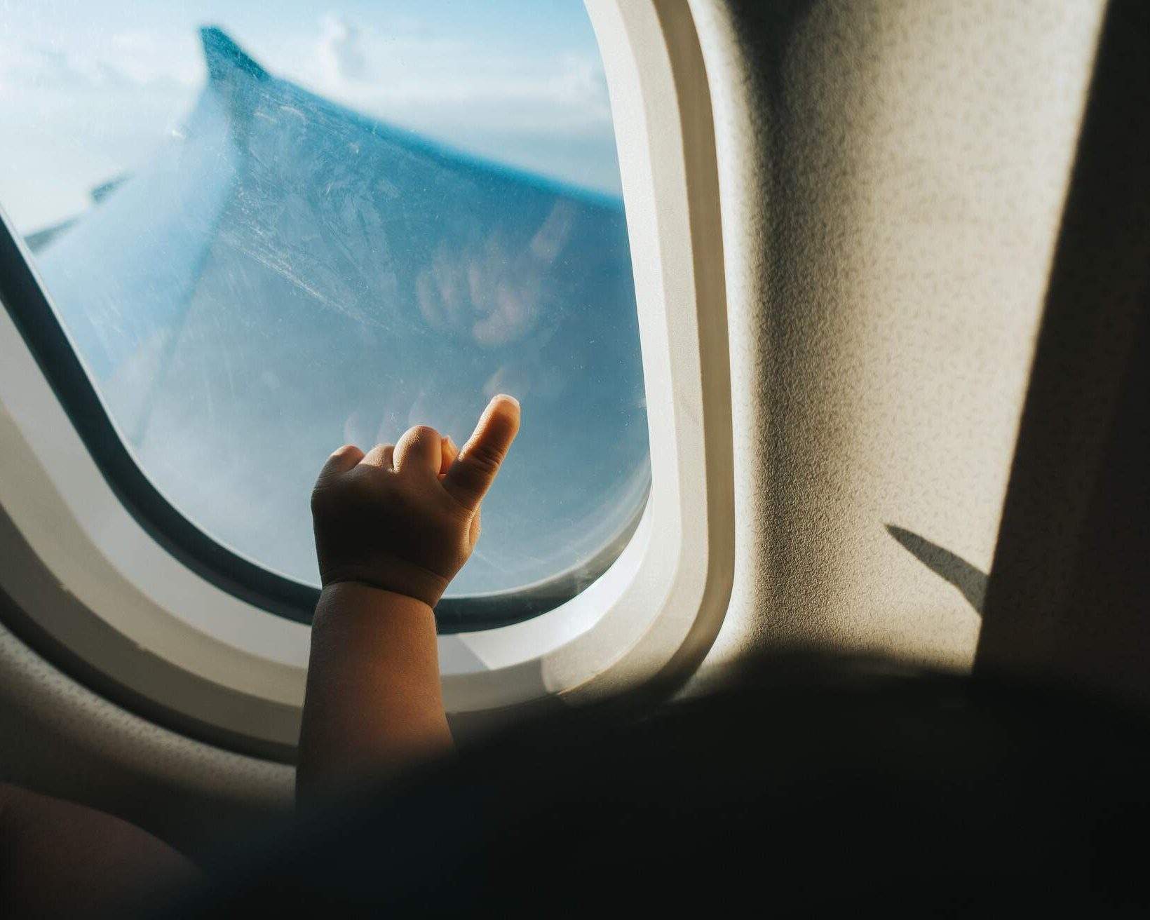 British Airways’ hand luggage size limit and restrictions | KAYAK