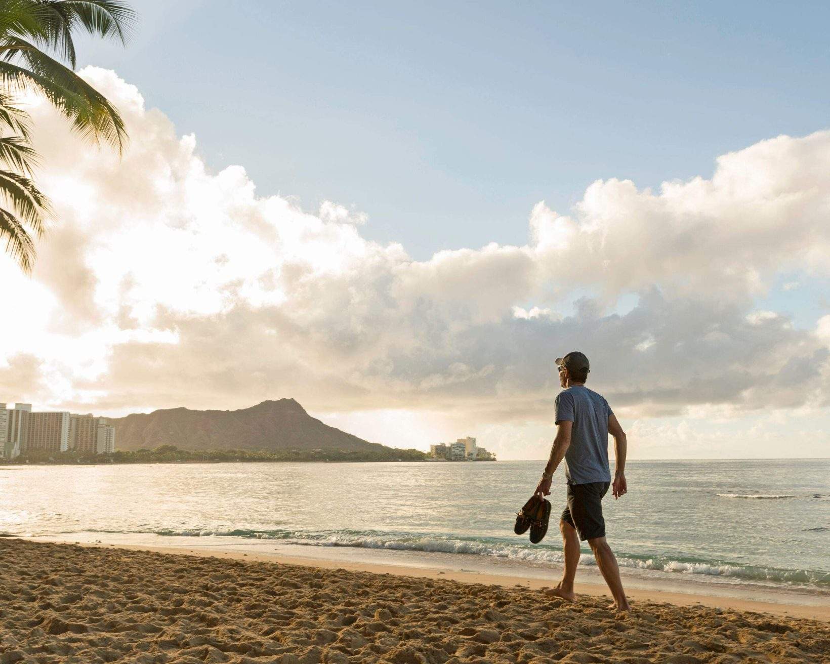 Where is hot in December? 9 destinations for winter sun | KAYAK