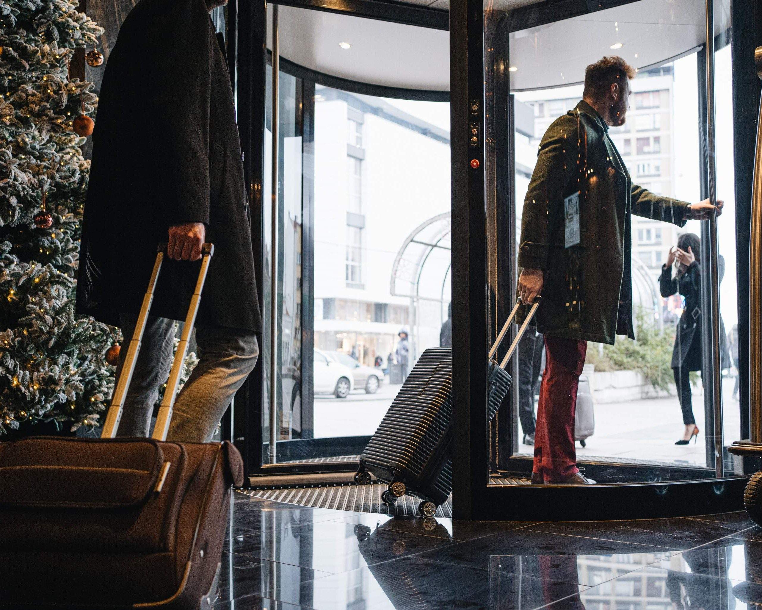 All you need to know about how to check out of a hotel | KAYAK