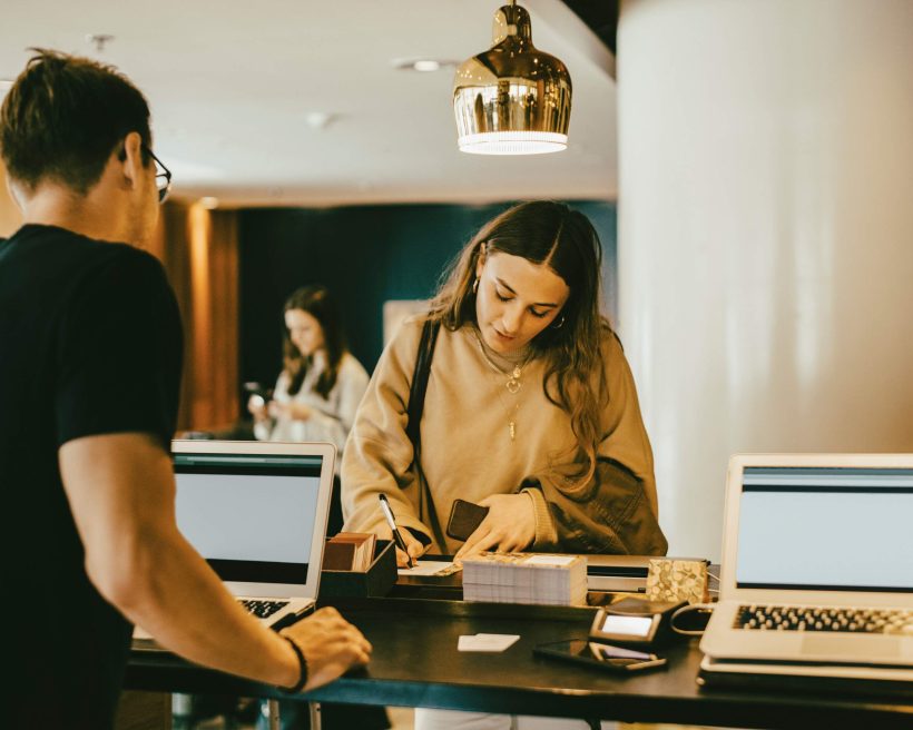 What is a double room in a hotel? Your full-room guide | KAYAK