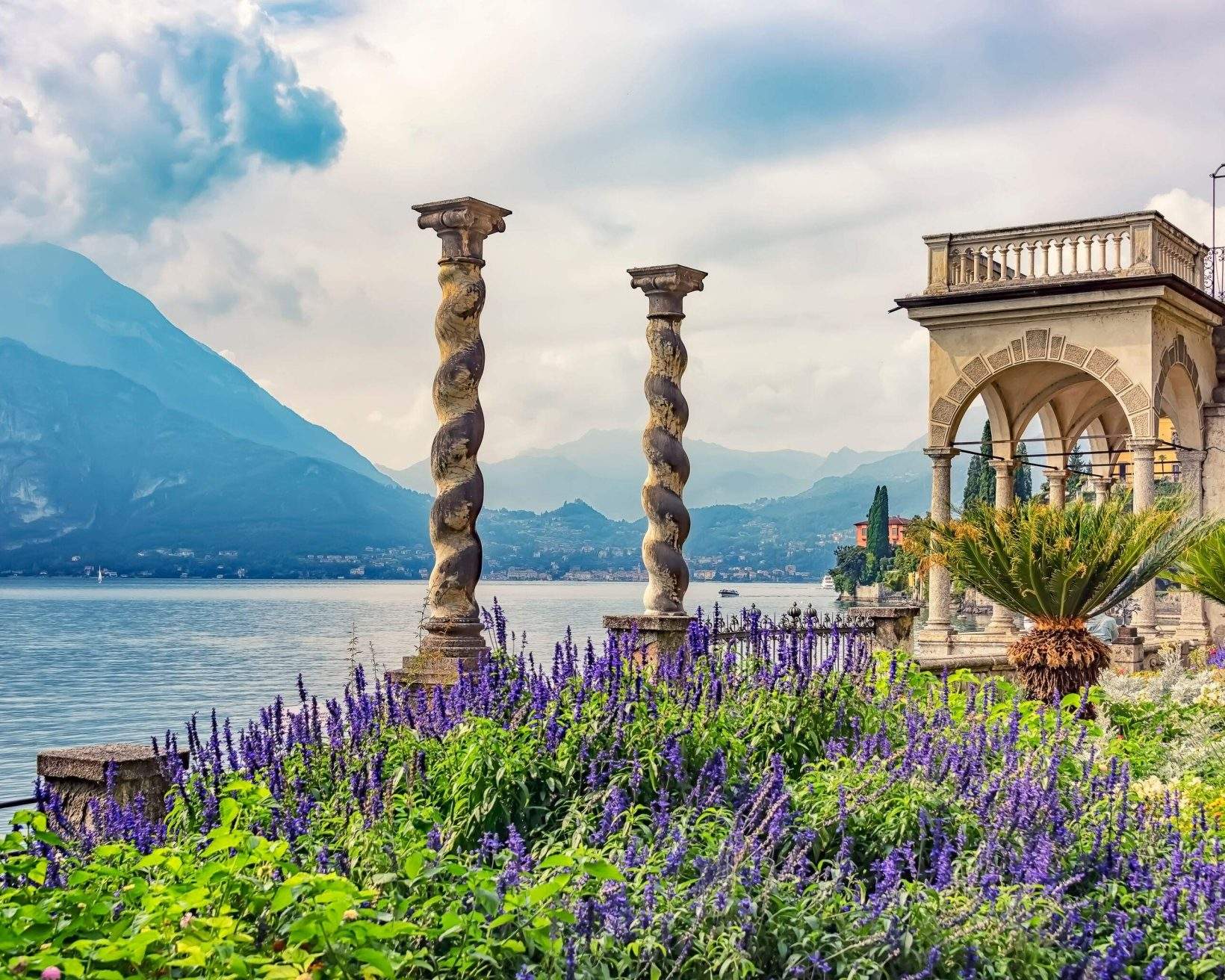 How to decide between Lake Como or Lake Garda in Italy - KAYAK