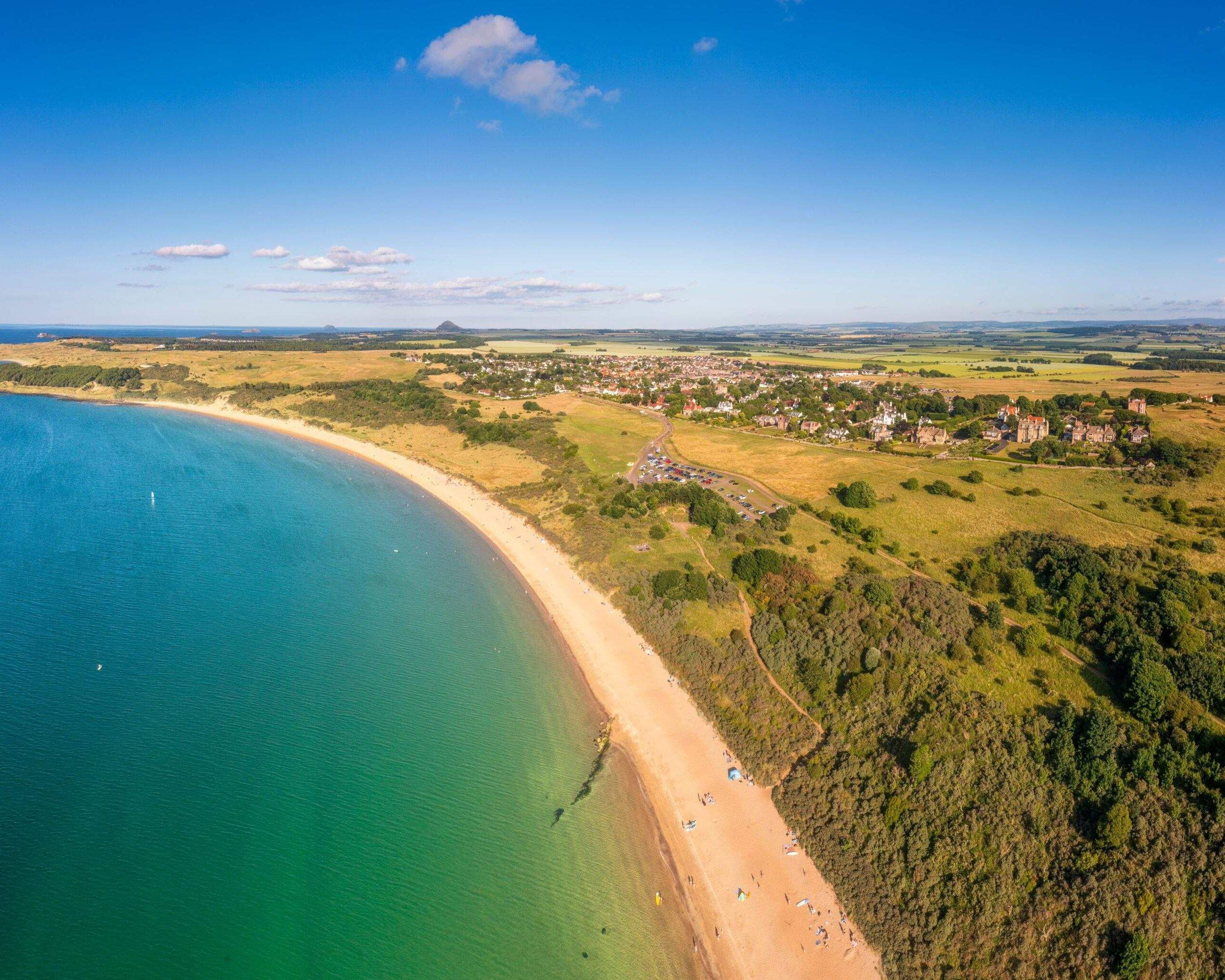 The 6 best beaches near Edinburgh - KAYAK
