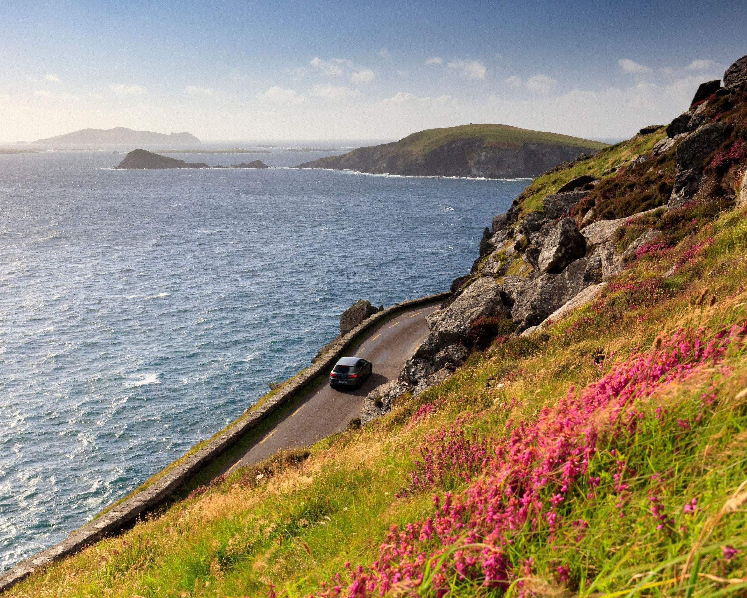 Road trip tips for countries that drive on the left. | KAYAK Blog UK