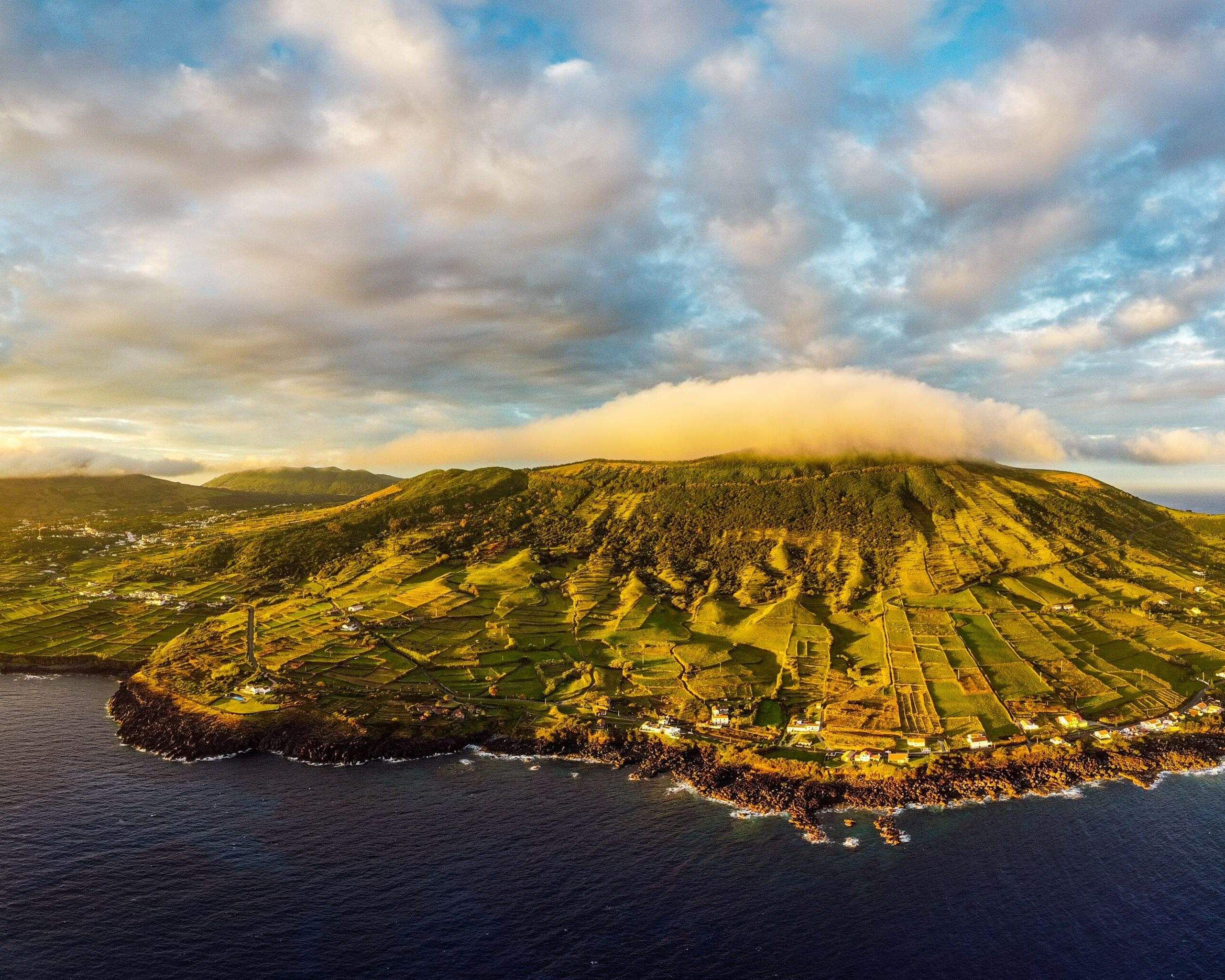 Your holiday guide to the Azores Beaches - KAYAK