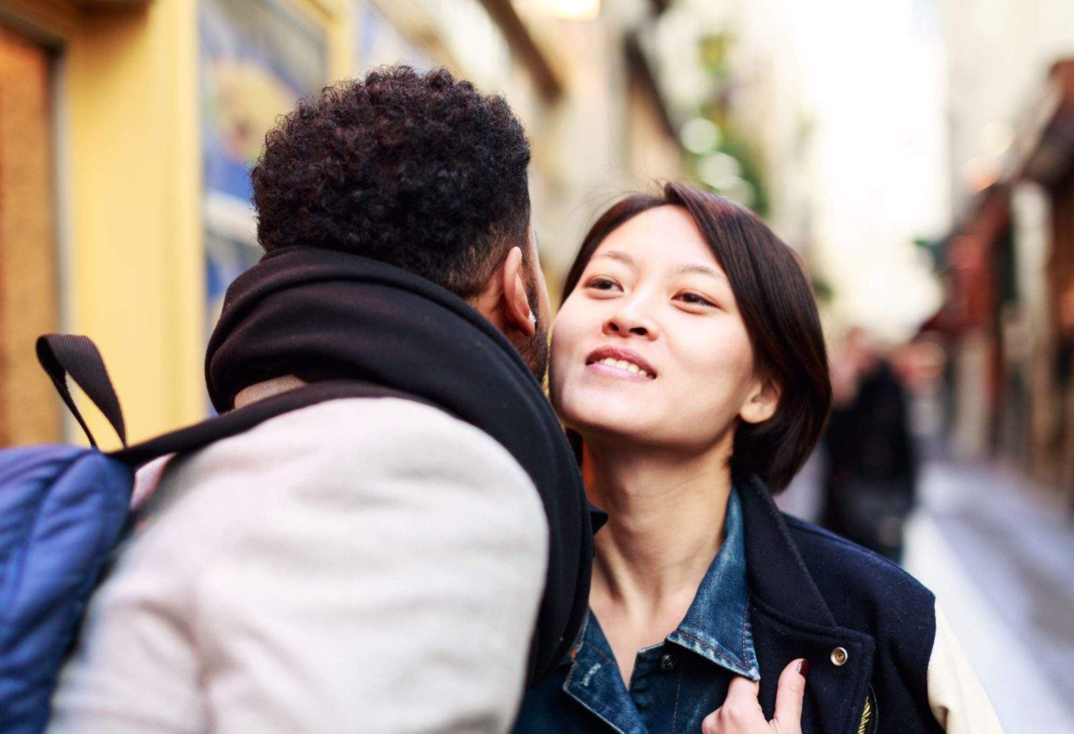 Do you kiss on the cheek? Here’s how different cultures say hello ...