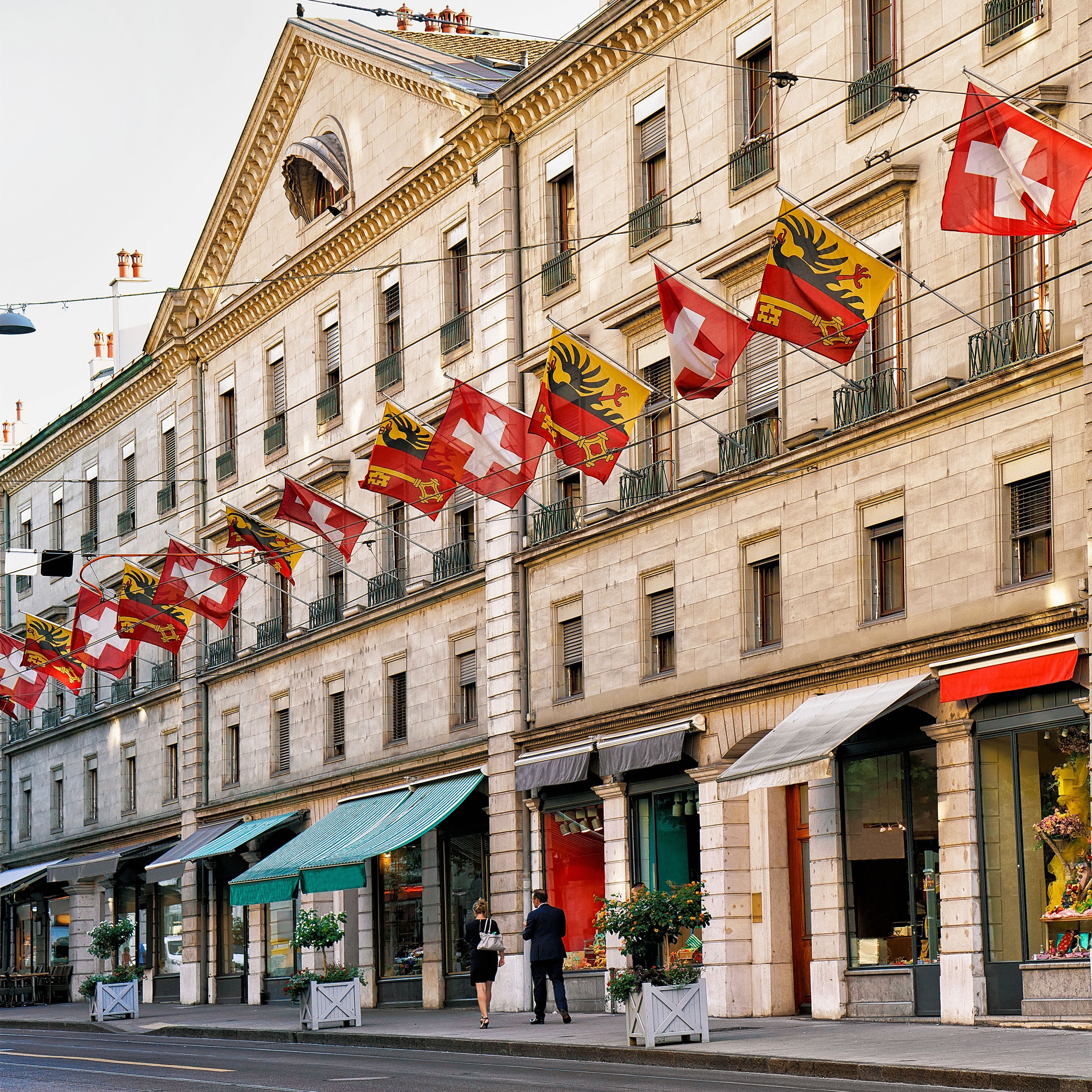 £23 Cheap Flights to Geneva - KAYAK