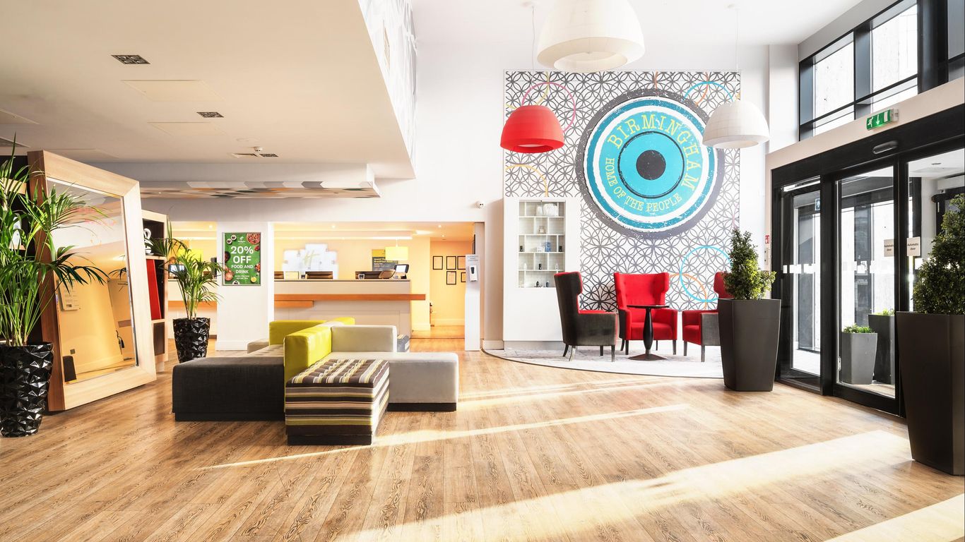 Holiday Inn Birmingham City Centre £60. Birmingham Hotel Deals ...