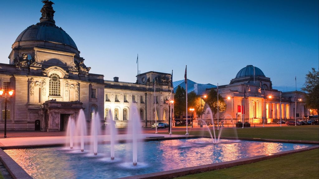 Holiday Inn Cardiff City Centre By IHG £50. Cardiff Hotel Deals ...