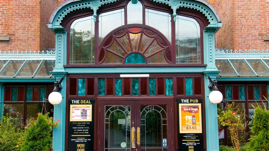 Premier Inn Stockport Central £90. Stockport Hotel Deals & Reviews - KAYAK