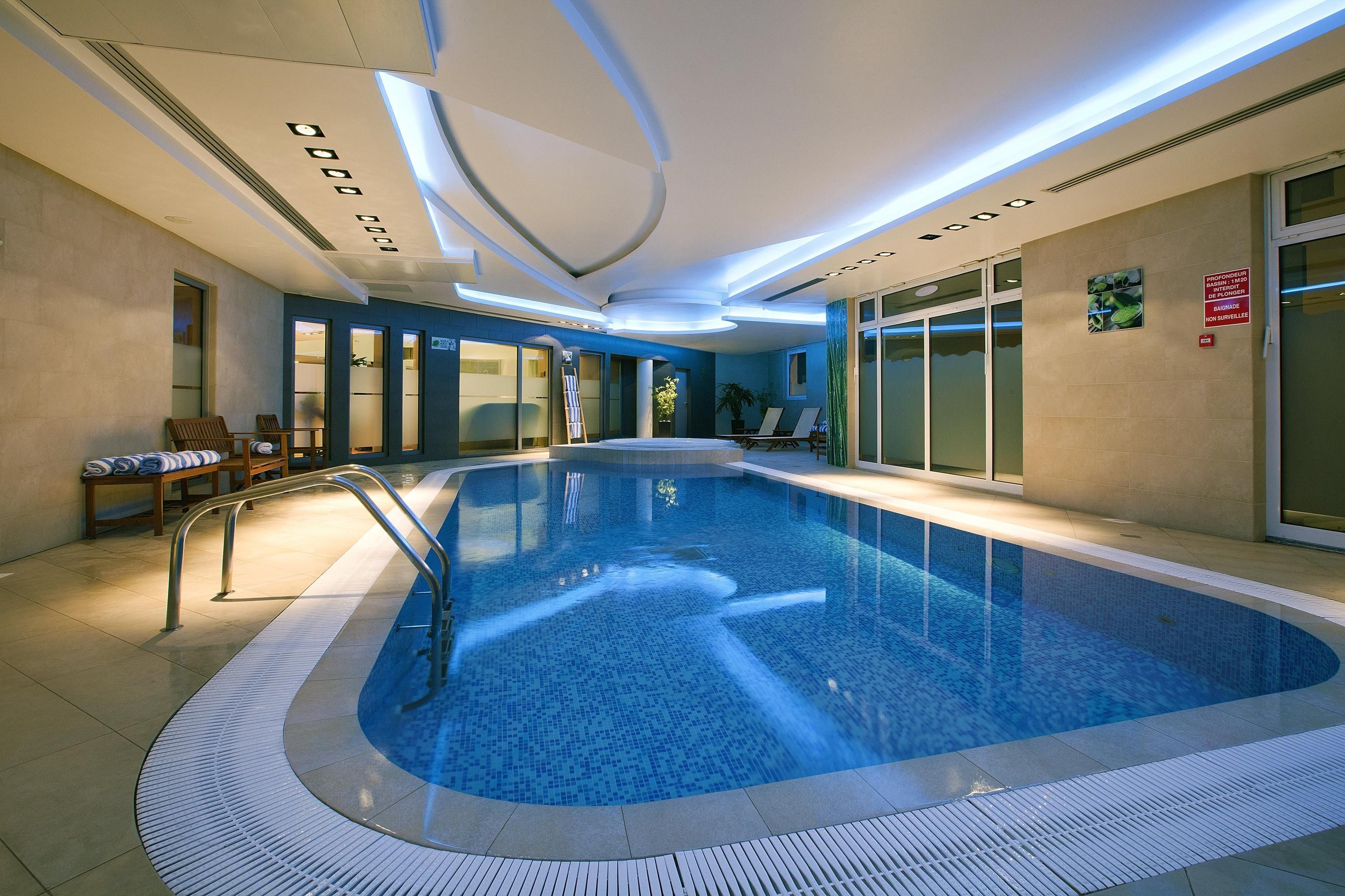 Residhome Paris-Massy from £35. Massy Hotel Deals & Reviews - KAYAK