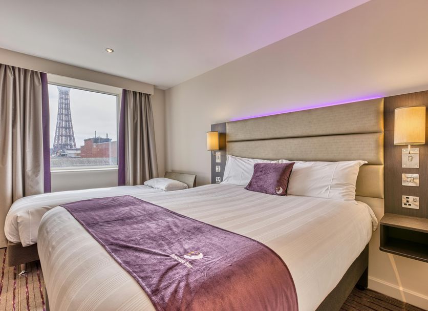 Premier Inn Blacpool (North Pier) £50. Blackpool Hotel Deals & Reviews ...