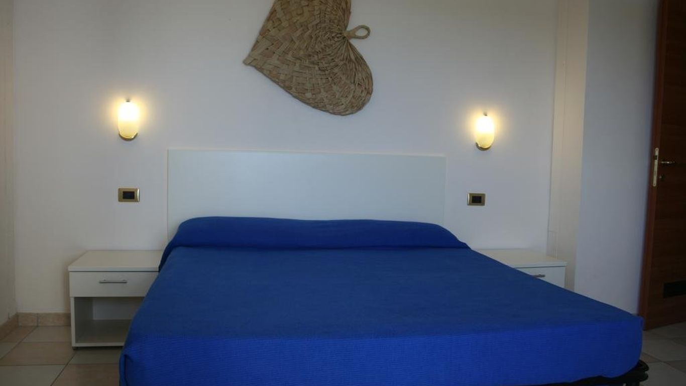 Elena Club Resort £57. Silvi Marina Hotel Deals & Reviews - KAYAK