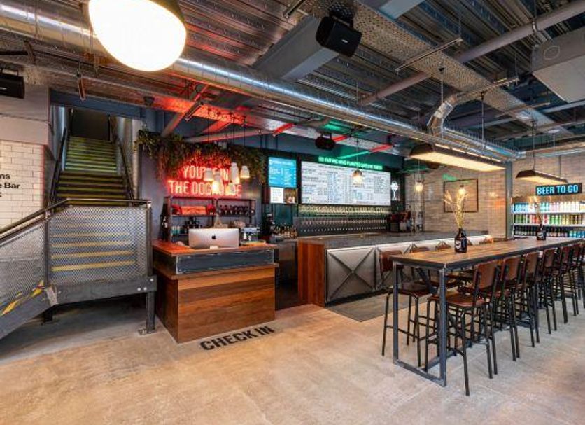 Brewdog Doghouse Edinburgh £167. Edinburgh Hotel Deals & Reviews - KAYAK