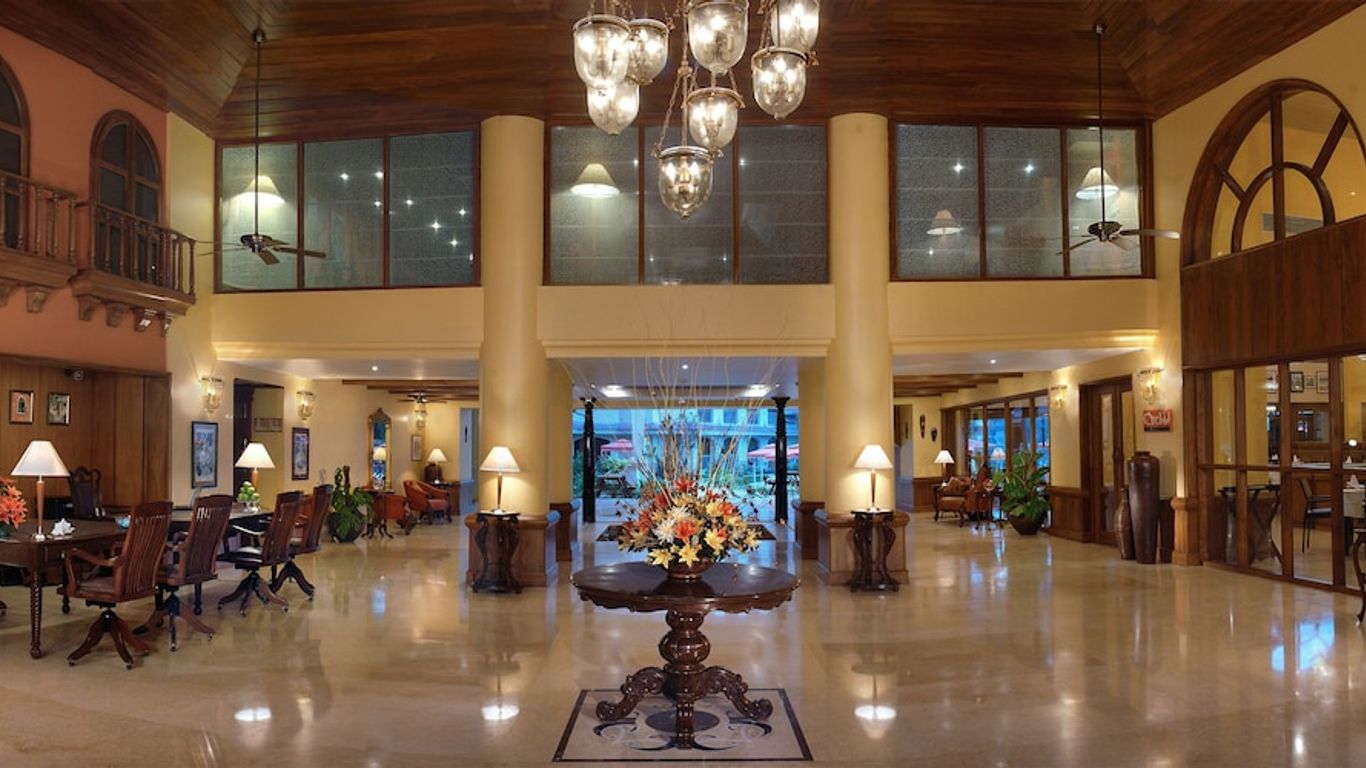 Acron Candolim Regina £31. Calangute Hotel Deals & Reviews - KAYAK