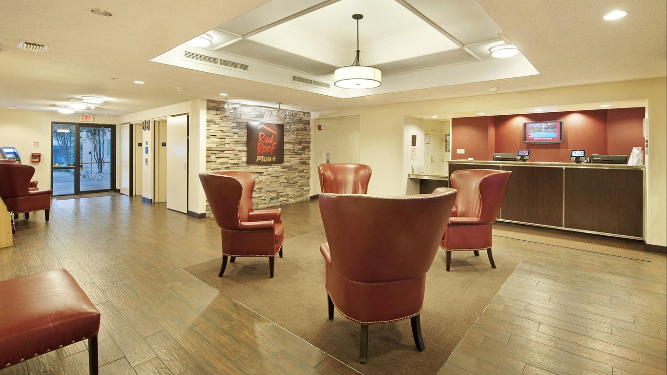 Red Roof Inn Plus+ Austin South £42. Austin Hotel Deals & Reviews - KAYAK