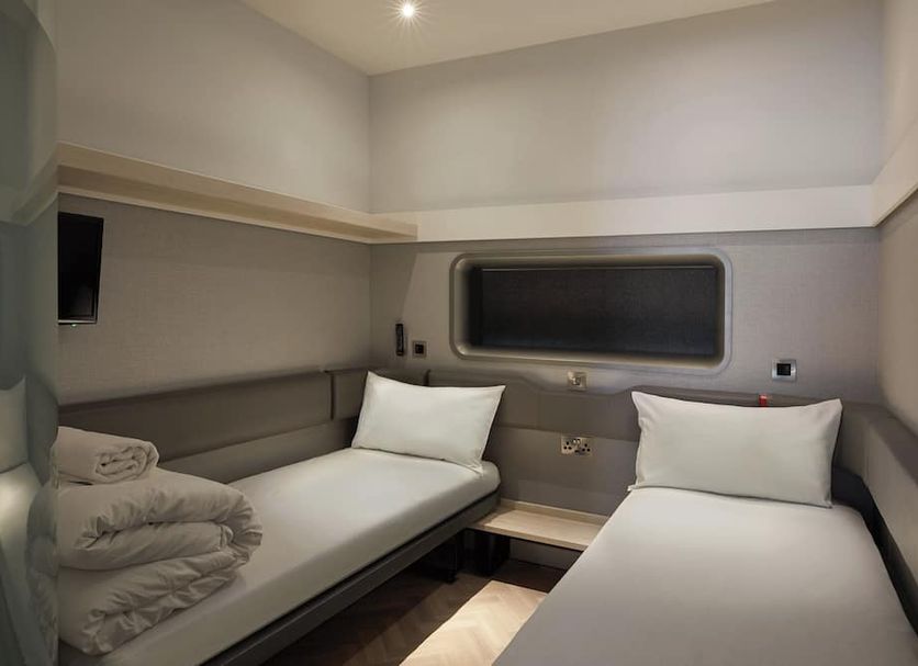 Zip By Premier Inn Cardiff £28. Cardiff Hotel Deals & Reviews - KAYAK