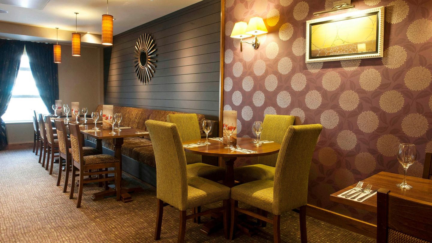 Premier Inn London Croydon Town Centre £42. Croydon Hotel Deals ...