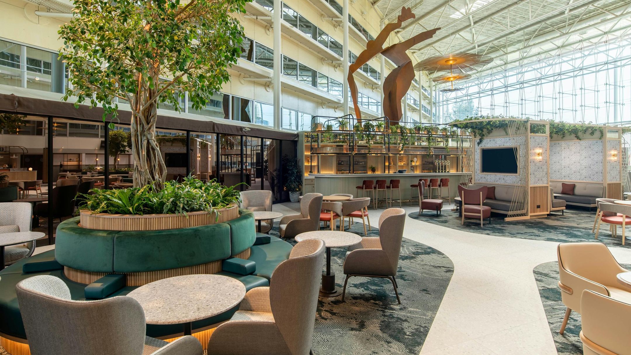 Hilton London Heathrow Airport £24. London Hotel Deals & Reviews - KAYAK