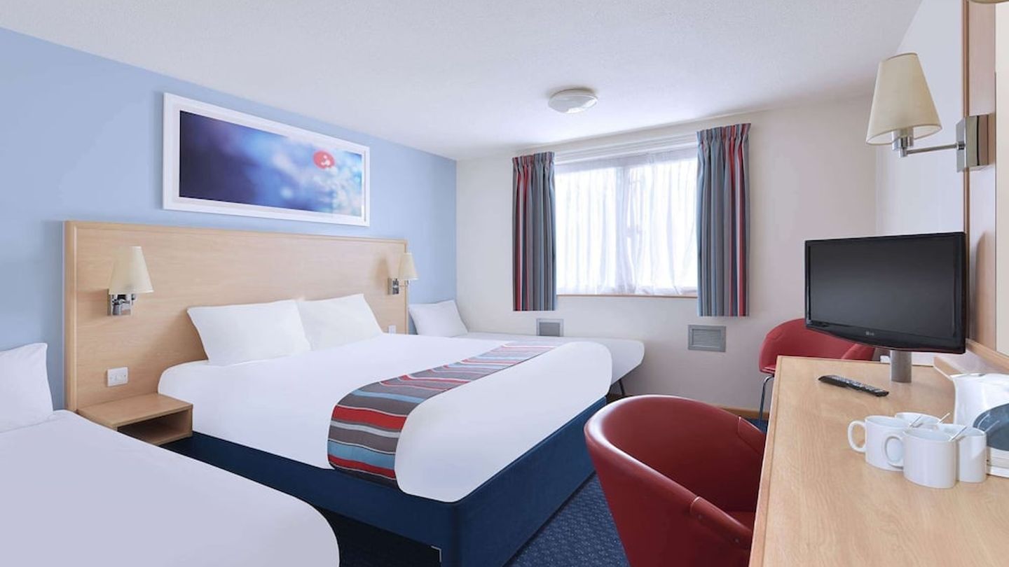 Travelodge Harrogate £32. Harrogate Hotel Deals & Reviews - KAYAK