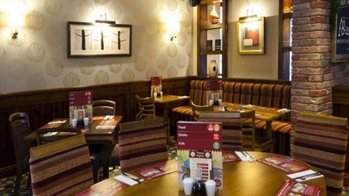 Premier Inn Bristol Filton £46. Bristol Hotel Deals & Reviews - KAYAK