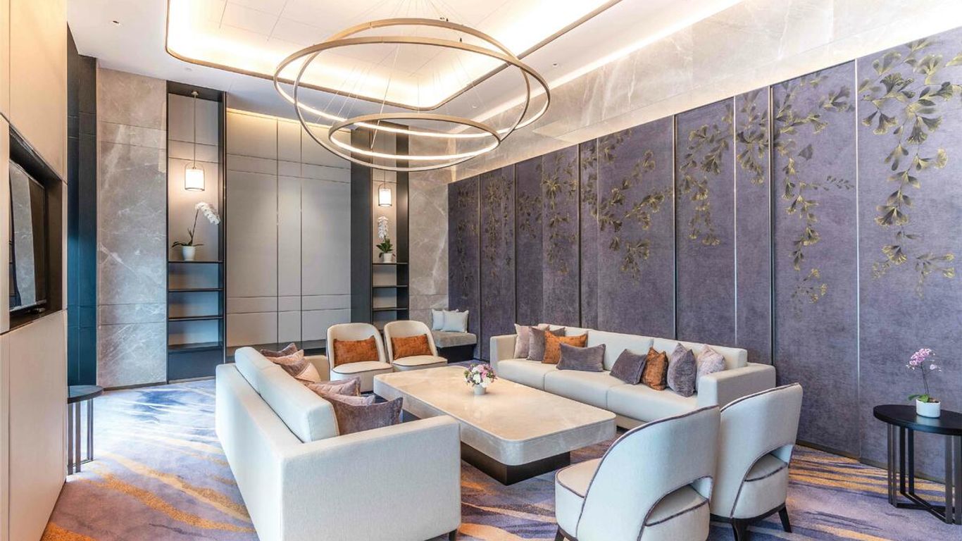 Carlton Hotel Bangkok Sukhumvit £61. Bangkok Hotel Deals & Reviews - KAYAK